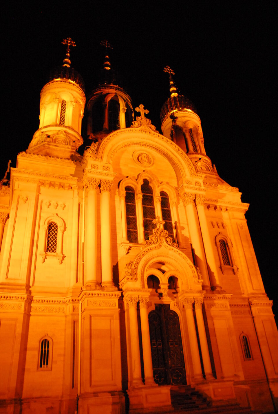 Mystische Orte neu entdecken: Wiesbadener Nacht der Kirchen am 2. September / Neue Schauplätze ...