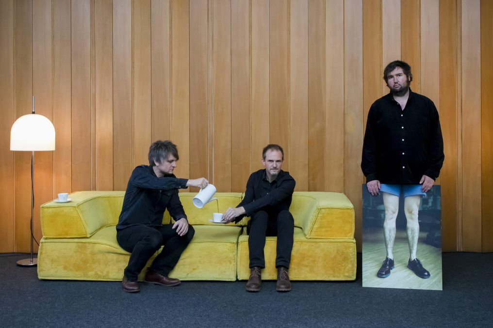 Optimistisch melancholisch austoben: Kenneth Minor feiert "Retirement ...