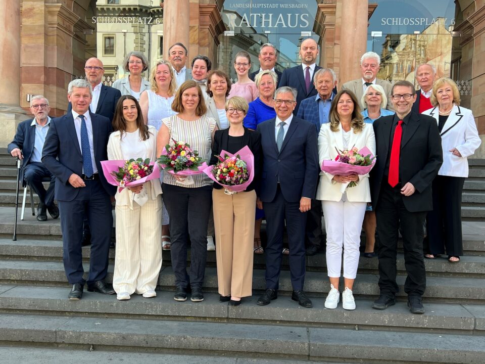 Wiesbadens Stadtregierung nun jünger und weiblicher: Neue ...