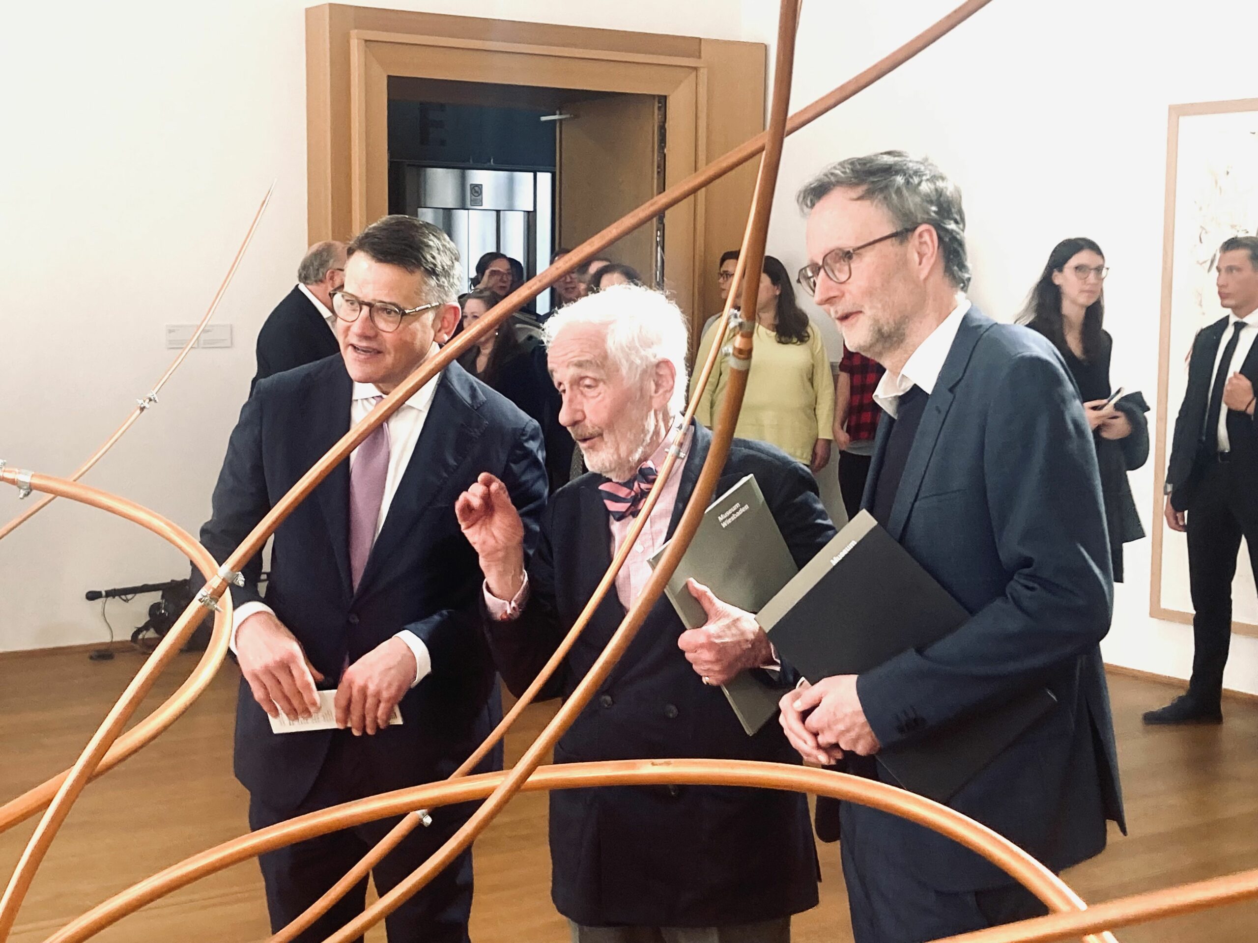 Ein Lebenswerk als Geschenk und ein zum Weinen schöner Raum - Rebecca ...