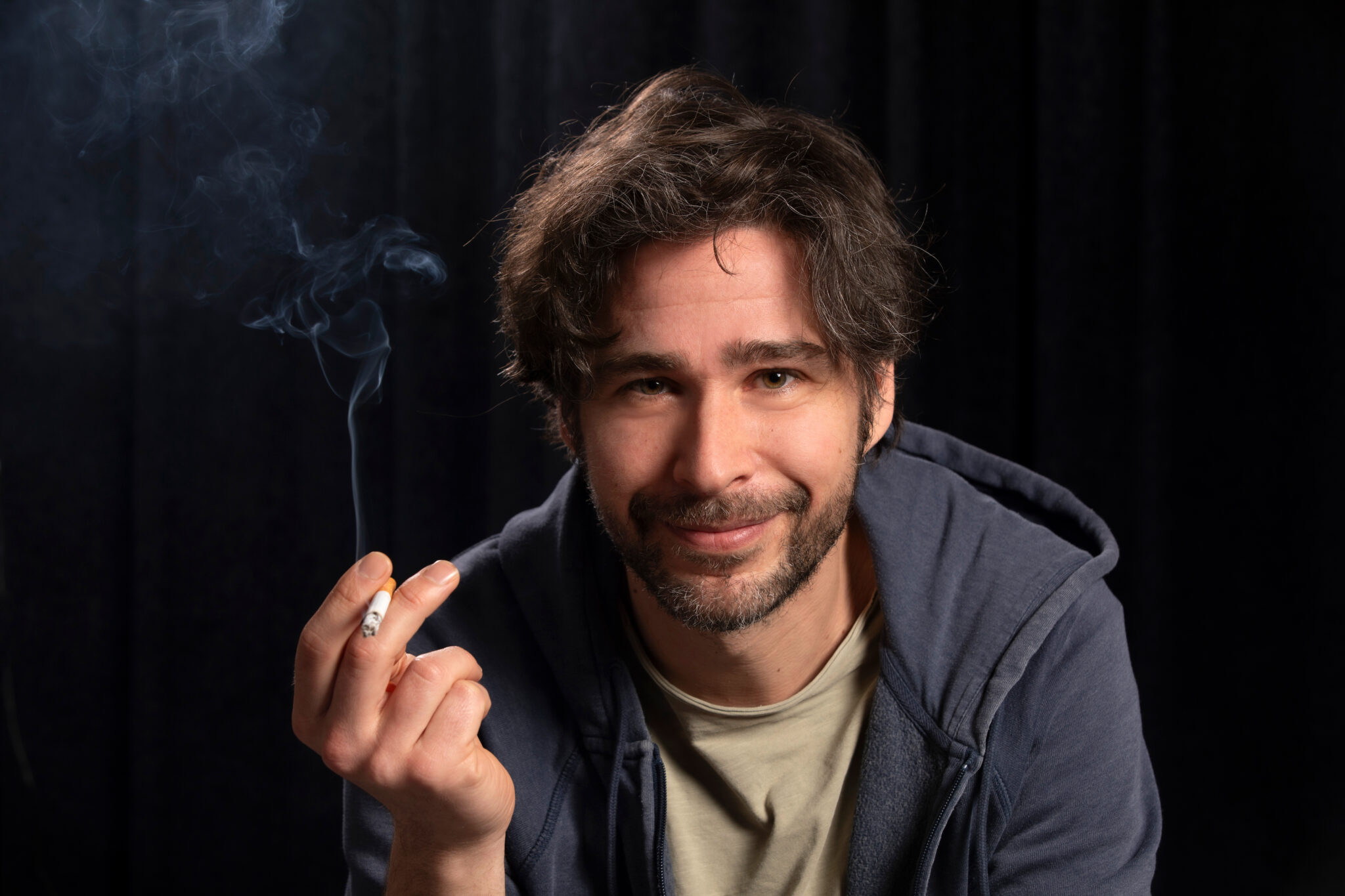 "Die" Wiesbadener Porträtfotografin zeigt Schauspieler:innen ...